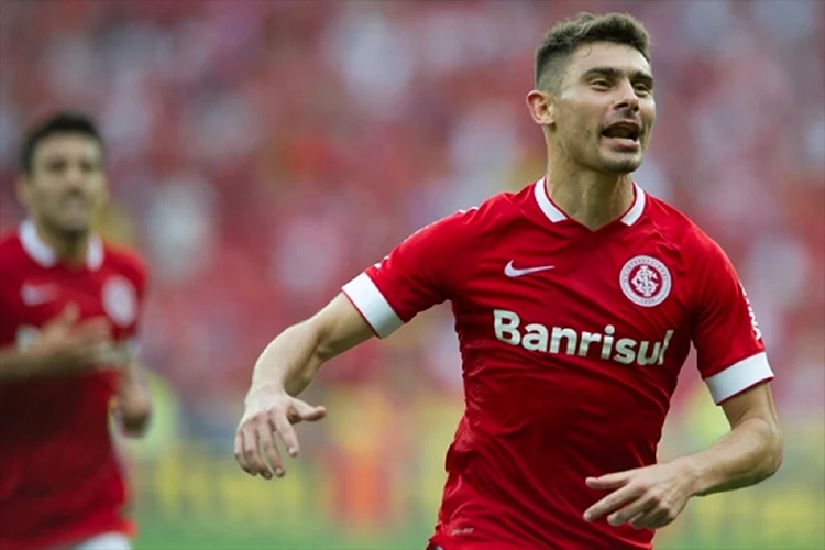 Alex compartilha momento marcante no Inter em rede social: 'dia ...