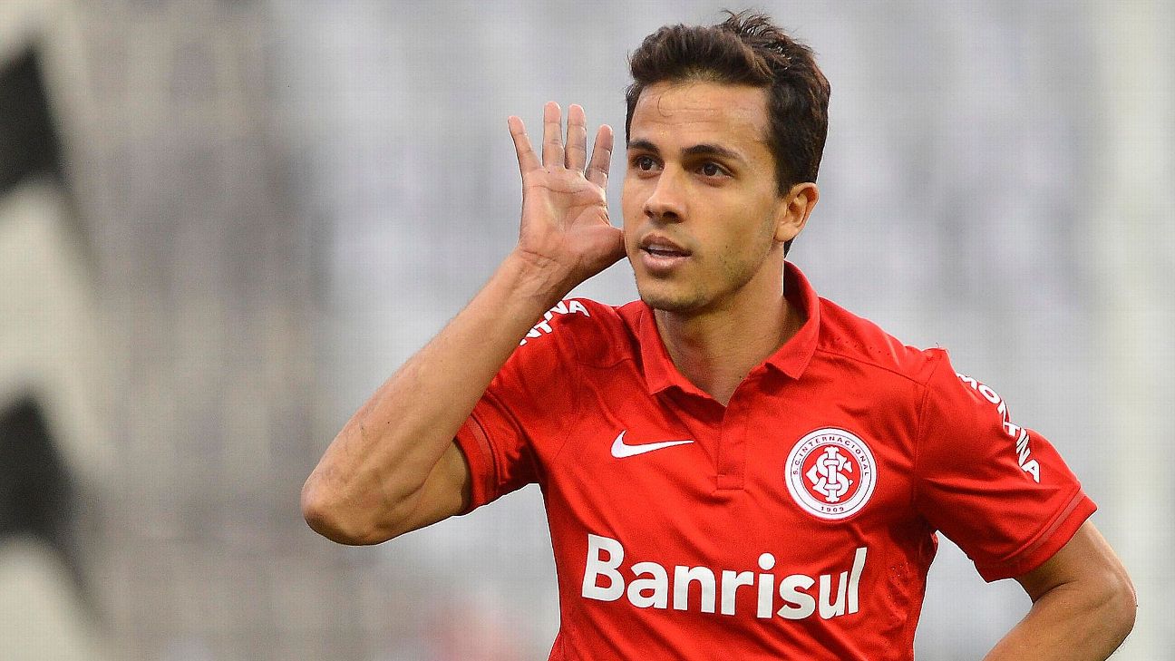 Oficial: Nilmar, ex-Inter, foi confirmado agora e é do São Paulo