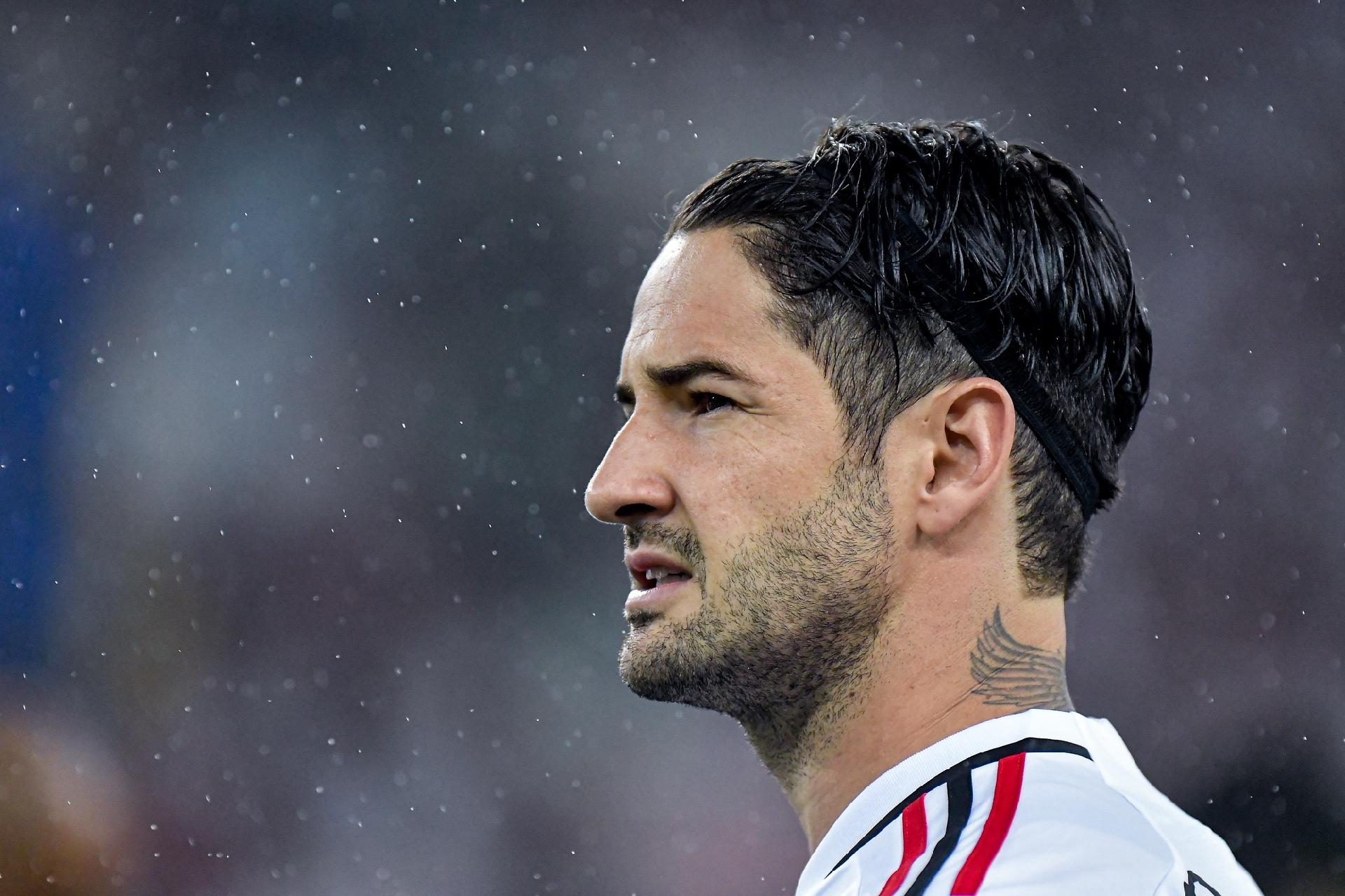 Bomba: Alexandre Pato abre o jogo sobre 'negociações' com o Inter