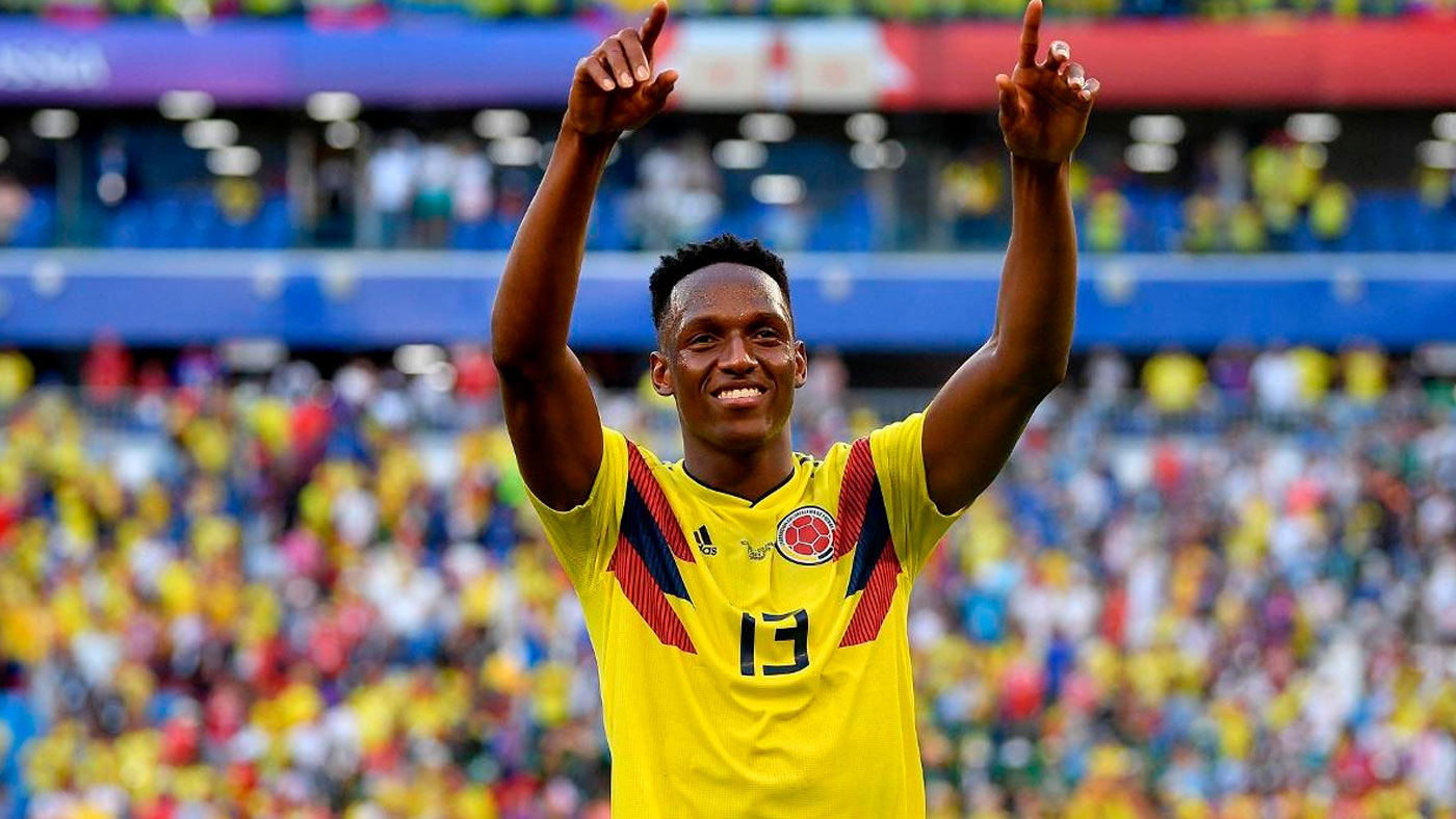 Yerry Mina já desembarcou no Brasil e se apresentou à torcida do Grêmio